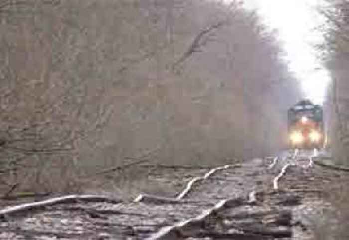 Shockingly Poor Ohio Train Tracks Show That It’s - One News Page