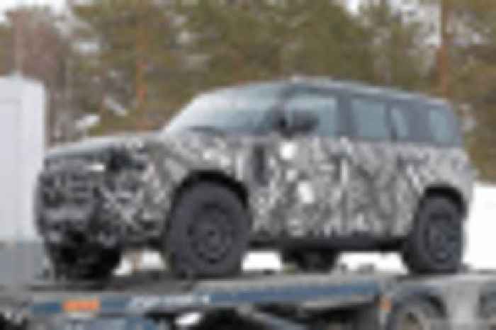 2024 Land Rover Defender SVX spy shots and video - One News Page