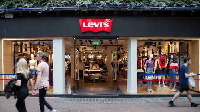 Levi's plan to use diverse AI-generated models won't - One News Page
