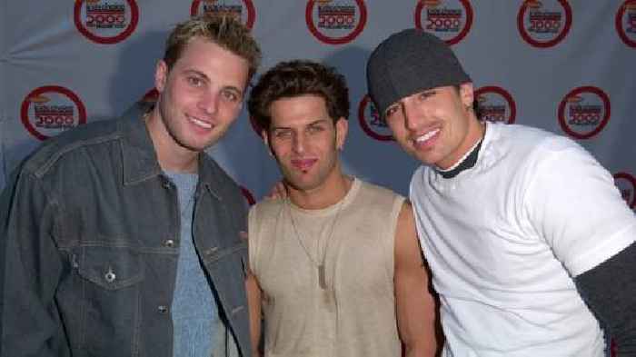 Co-founder of boy band LFO dies - One News Page