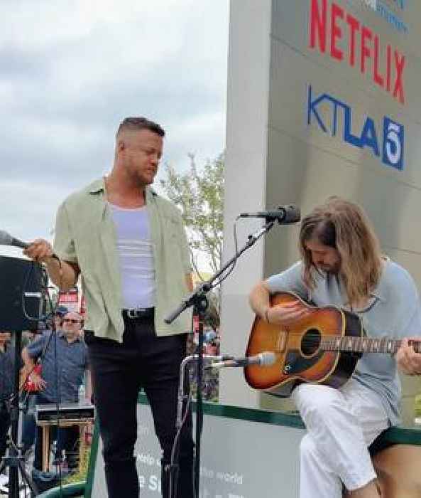 Imagine Dragons Play Surprise Show At Writers Strike - One News Page
