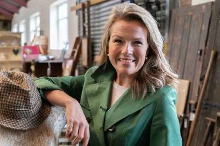 Bargain Hunt star flooded with support as she - One News Page