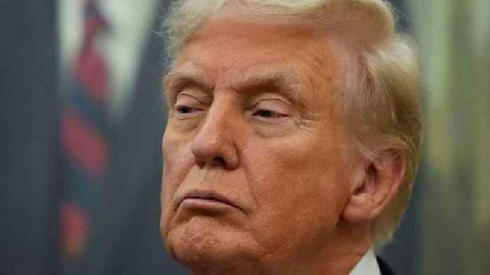 Trump says Gaza ceasefire will begin 'immediately' - One News Page