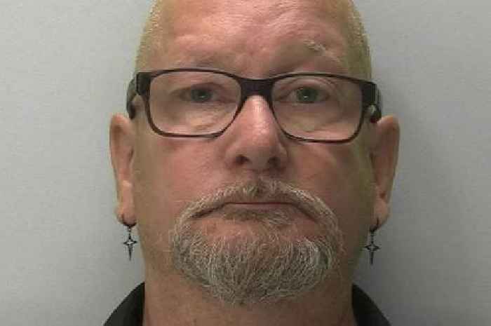 Boys creeped out by Exeter paedo 'stuck' in mobility - One News Page