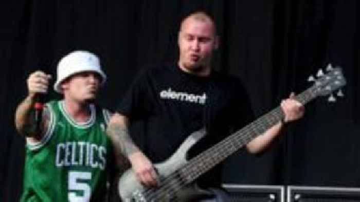 Limp Bizkit bassist Sam Rivers dies aged 48 - One News Page