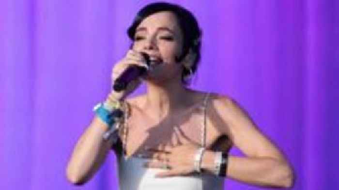 Lily Allen to tour new break-up album in UK theatres - One News Page