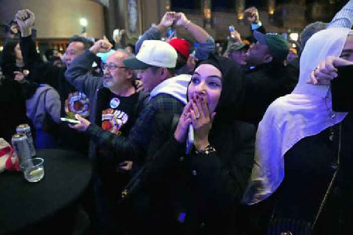 Cheers, chants and tears as Zohran Mamdani supporters - One News Page