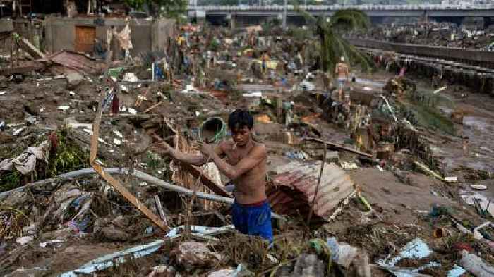 At least 114 dead after Philippines typhoon - One News Page