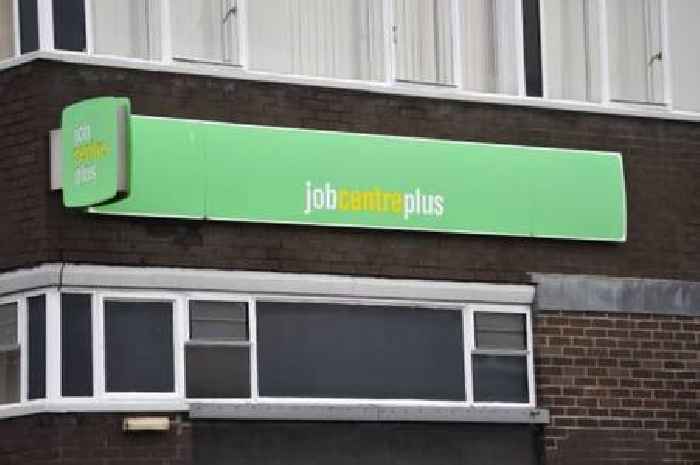 Rachel Reeves told to slash DWP benefits in Autumn - One News Page