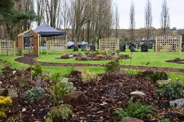 First-ever pet cemetery now open in Stoke-on-Trent - One News Page
