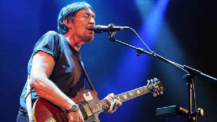 Singer Chris Rea - famous for Driving Home For - One News Page
