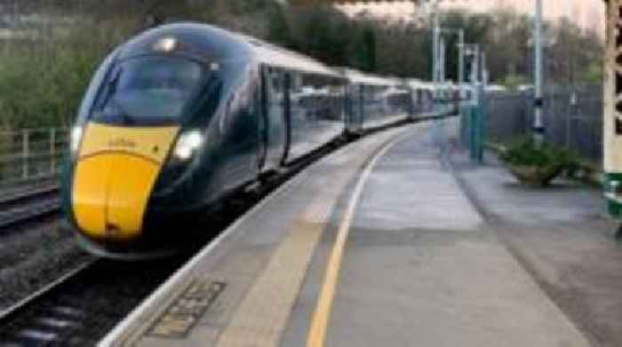 Signalling issues impact South West train services - One News Page