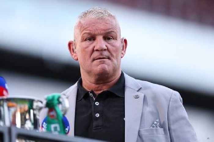 Hull City legend Dean Windass makes emotional birthday - One News Page