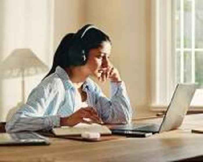 How to Transcribe Audio to Text - A Step-by-Step Guide - One News Page