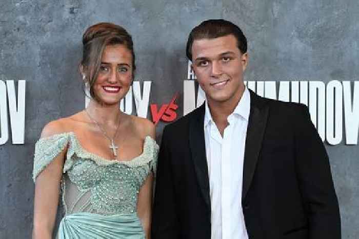 Venezuela Fury Wedding Details As First Pictures Of One News Page
