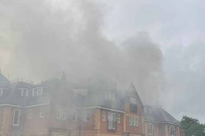Fire at Post Office Square in Tunbridge Wells sparks - One News Page