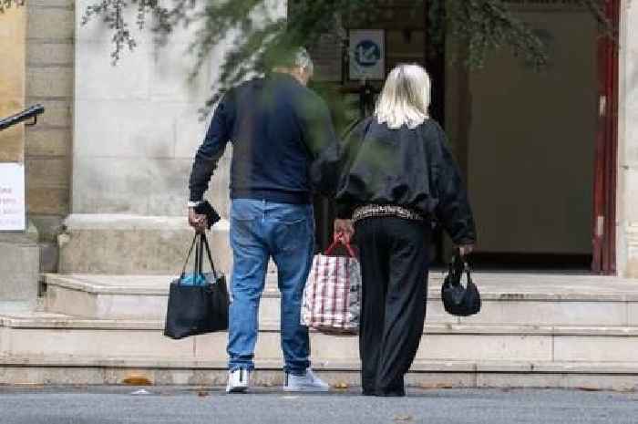 DWP warns couple 'game is up' after 17-year benefits - One News Page