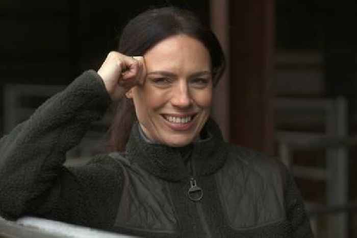 Kelvin Fletcher's wife Liz admits 'this makes me - One News Page