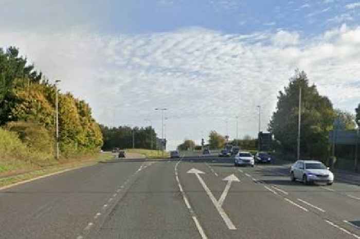 Major traffic chaos as crash shuts Exeter's Rydon Lane - One News Page