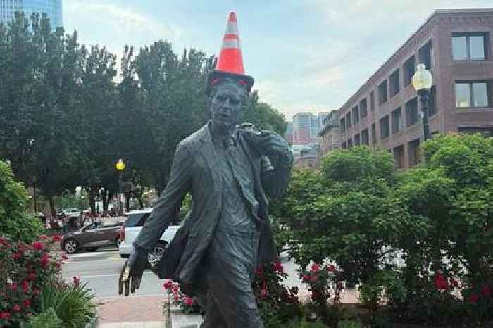 Scotland fans prop traffic cone on Boston statue in - One News Page