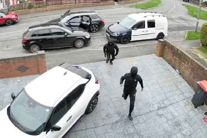 Watch terrifying moment man kidnapped from Telford - One News Page