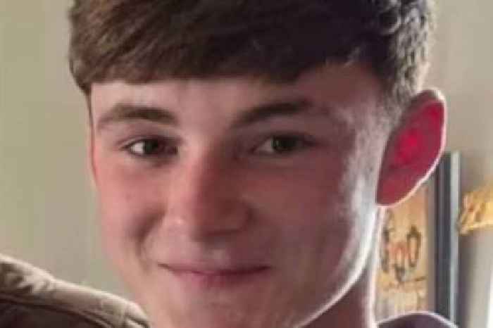 Tributes paid to 15-year-old boy killed in Donegal - One News Page