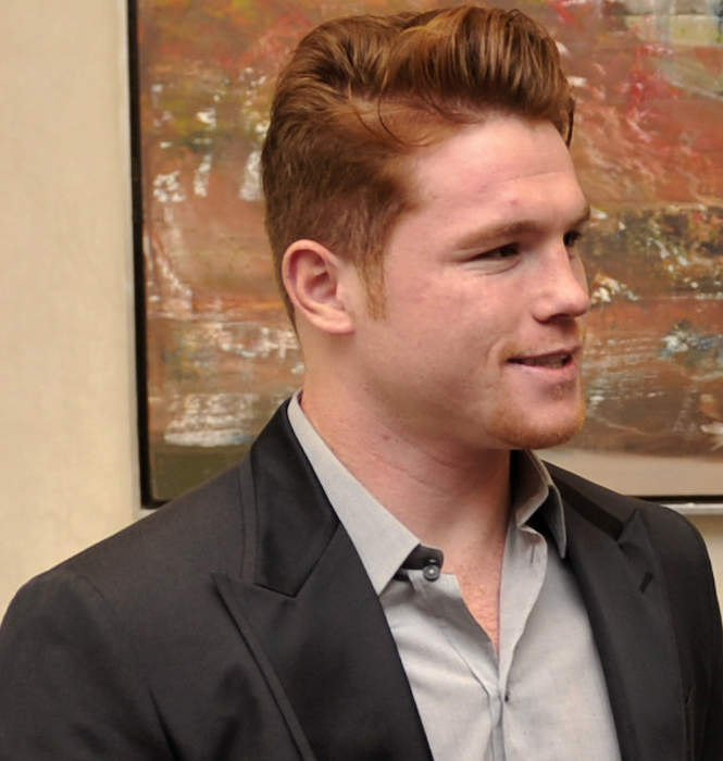 Canelo Álvarez showcases love for golf in Super Bowl - One News Page