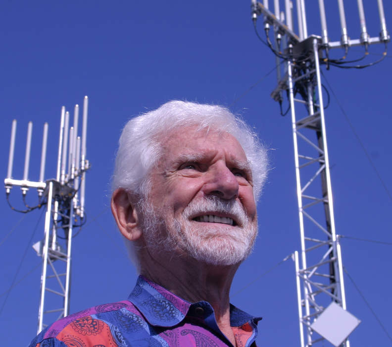 50 years ago, Martin Cooper made the first cell phone - One News Page